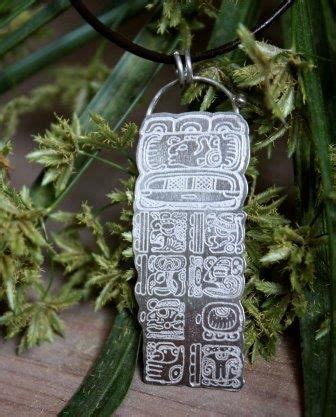 Pendentif Compte Long Maya Bijou En Argent Personnalisé Avec Votre