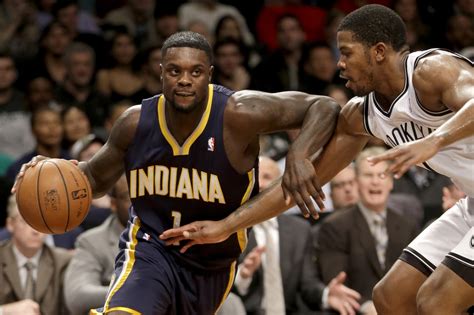 배경 화면 스포츠 공 선수권 대회 농구 선수 볼 게임 단체 경기 농구 움직임 랜스 스티븐슨 2000x1333 Wallup 585870 배경 화면