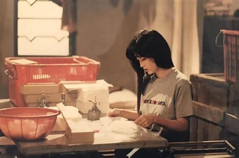 周慧敏晒31年《大时代》剧照 容颜未改网友赞顶级颜值国华娱乐网