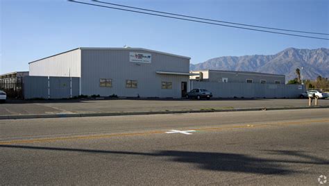 Beech Ave Fontana Ca Loopnet