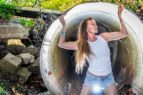 Laurie Modelle S Photo Portfolio Albums And Photos Model Mayhem