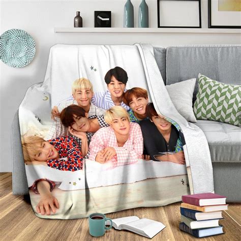 On Bed with BTS Blanket in 2020 (With images) | Army room decor, Bed ...