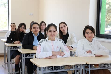 ბოლნისის ქალაქ ბოლნისში ახლადრეაბილიტირებული N3 საჯარო სკოლა გაიხსნა 210 მოსწავლე სწავლას