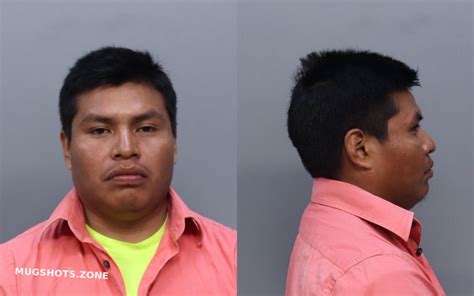 Gomez Lopez Bernabe Florencio 12 04 2022 Miami Dade County Mugshots Zone
