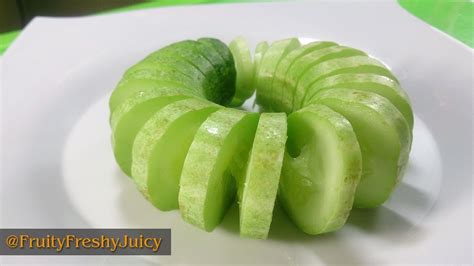 One Best Way To Cut Cucumber Cutting And Carving Techniques Skills