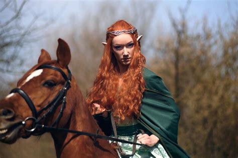 Premium Photo Cosplay Girl Elf In The Forest