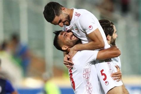 حرکت مشابه مهرداد و میلاد محمدی؛ سفر به اروپا برای تولد فرزند فوتبالی