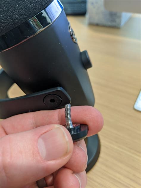 yeti nano replacement screw i bent mine i ve tried googling and can t