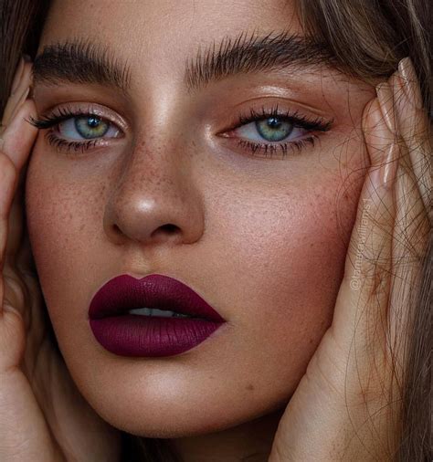 Pin De Santa S Em Make Up Ideias De Maquiagem Modelos De Maquiagem