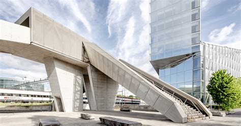 Daniel Holfeld Captures Pierre Alain Duprazs Iconic Gateway Of Peace In Geneva
