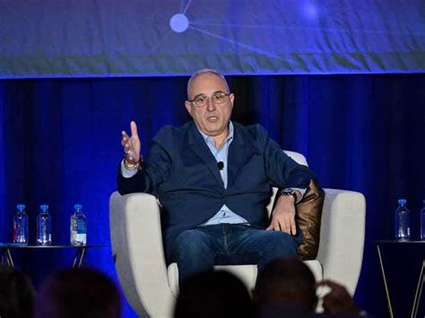 Hpe Ceo On Juniper Merger Ai Battling Cisco And John Chambers Advice