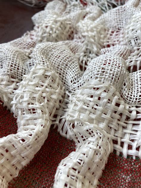 Weaving 3d Structures On Handlooms Charlotte Grierson