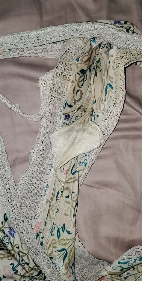 Xl 22 Year Old Soaking Wet Panties Wore For 3 Days Straight No Showering And Pleasured Myself
