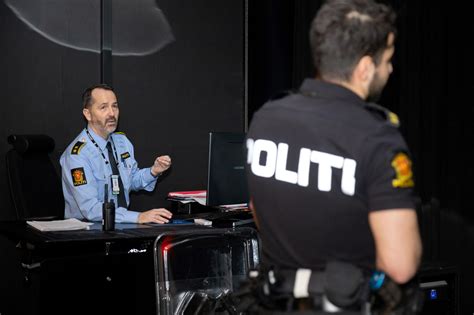 Norway S Police Train To Reinforce Words Over Weapons