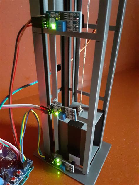Arduino En Tecnología Ascensor De 3 Pisos