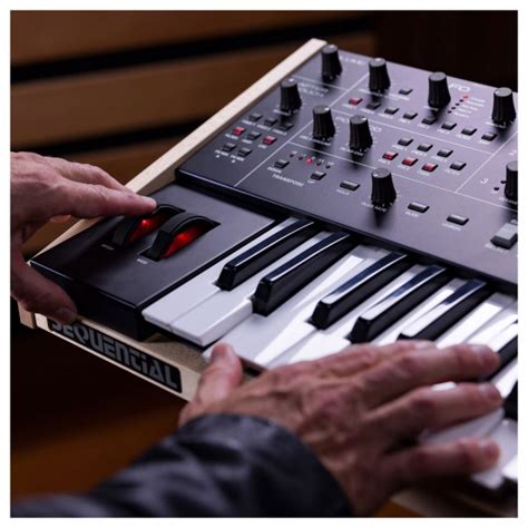 Sequential Trigon 6 Six Voice Analog Polyphonic Synthesizer At Gear4music