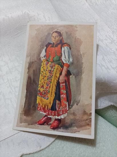 SelkaŽena V Kroji Aukro