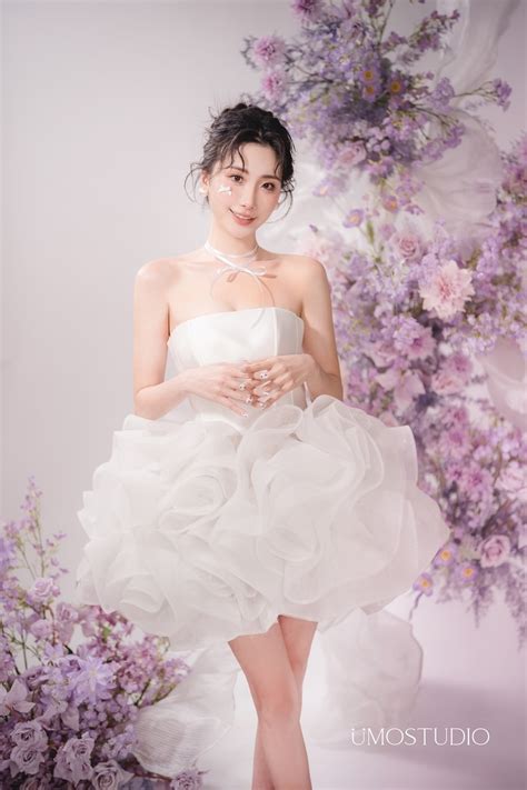 從輕婚紗到派對尾牙禮服，這8款短禮服讓妳走到哪都時尚閃耀