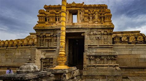Lepakshi Temple