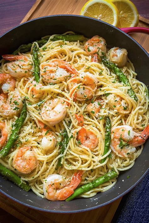 Shrimp Scampi Pasta Recipe With Garlic Butter Sauce