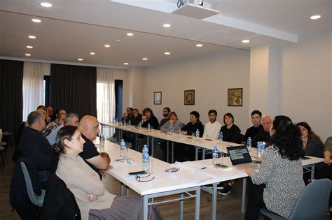 ქალ სოციალური მომსახურების სააგენტო Social Service Agency