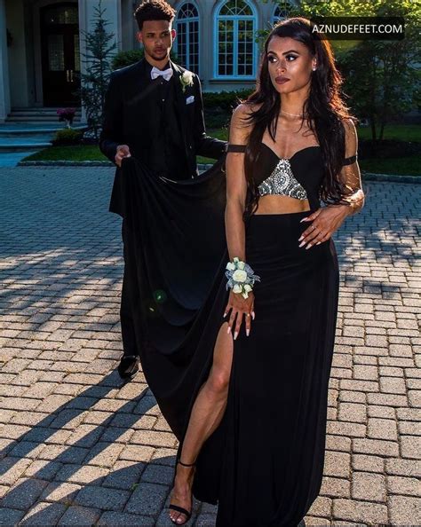 Sydney Mclaughlin Feet Aznudefeet