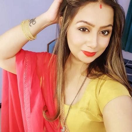 Jaye Rose S Instagram Twitter Facebook On Idcrawl