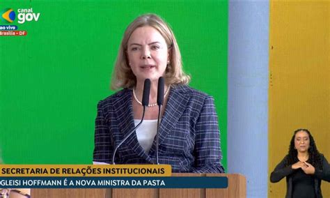 Gleisi Hoffmann Elogia Atuação De Moraes E Se Solidariza Com Janja