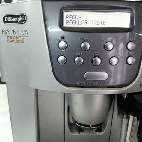 КОФЕМАШИНА DELONGHI ESAM 4500 MAGNIFICA б/у купить в Днепре, цена 6 800 ...