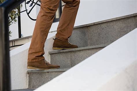 3793 Foto Bergerak Naik Gambar Dan Background Untuk Unduh Gratis