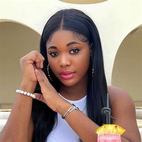 Barikisu Abubakari Barikisu7048 • Threads Say More