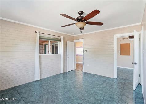 2925 E Loretta Dr Tucson Az 85716 Redfin