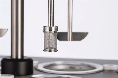 Tablet Dissolution Bath With 6 Vessels Requiring 40cm Of Bench Space