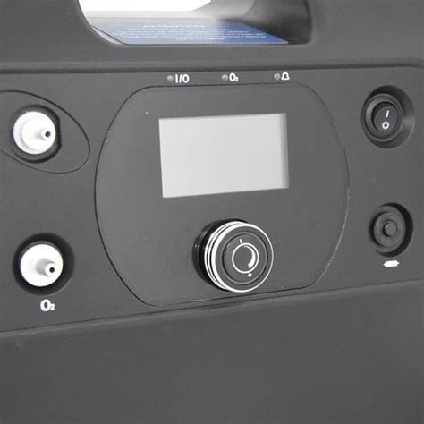 مولد اكسجين 5 لتر شاشة Lcd يعمل 24 ساعة متواصل بكفاءة يشمل نيبولايزر داخلي يعمل لأكثر من 10،000