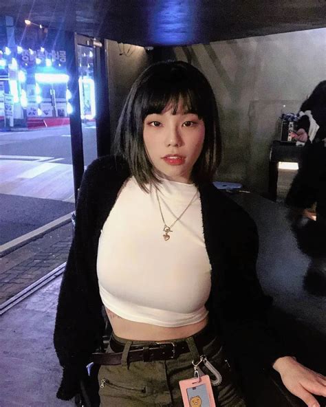 Tight White Top Scrolller Tight White Top Scrolller