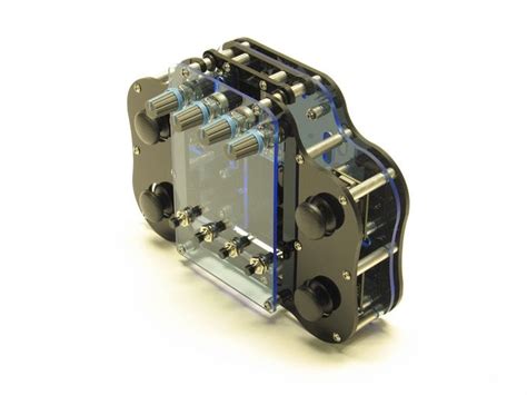 qlite diy handheld controller by quantum robotics — kickstarter handheld electronics projects