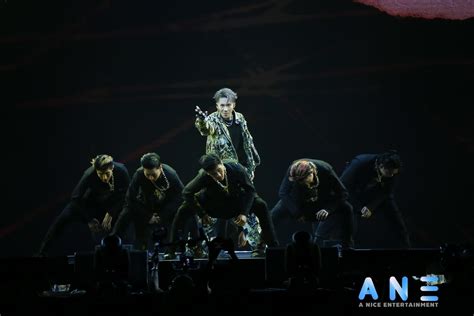 A Nice Entertainment On Twitter ตั้ม วราวุธ ในคอนเสิร์ต 4 โพดำ