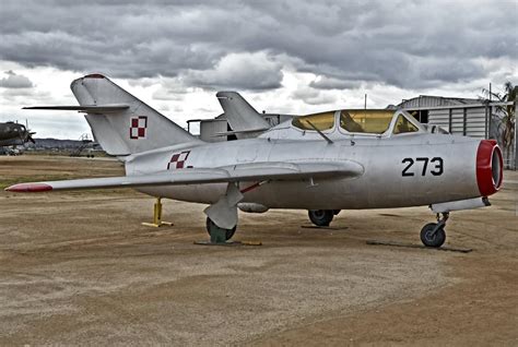 Mikoyan-Gurevich MiG-15 - Price, Specs, Photo Gallery, History - Aero ...