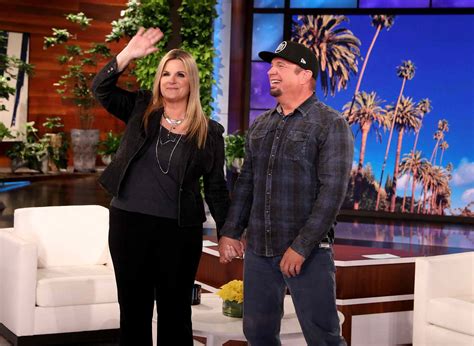Garth Brooks And Trisha Yearwoods Relationship Timeline