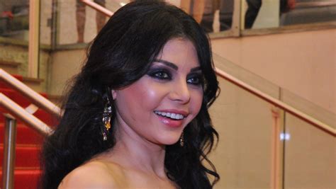 هيفاه وهبي تثير اعجاب متابعيها بـ “ملابس البحر” الصورة Khmissama