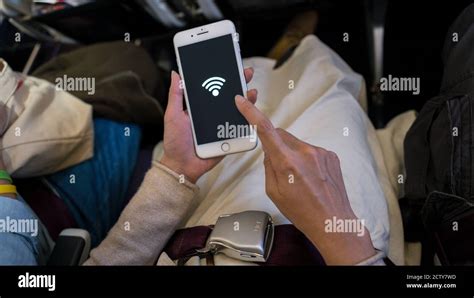 Wifi Connectivity Airplane Hi Res Stock Photography And Images Alamy