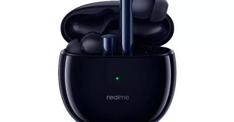 В России представлены бюджетные беспроводные наушники Realme с ...