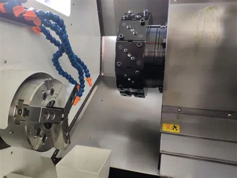 Jlm 106 Parallel Lathe Machining Turning Center Cnc Slant Bed Lathe Machine With X Z Axis Linear