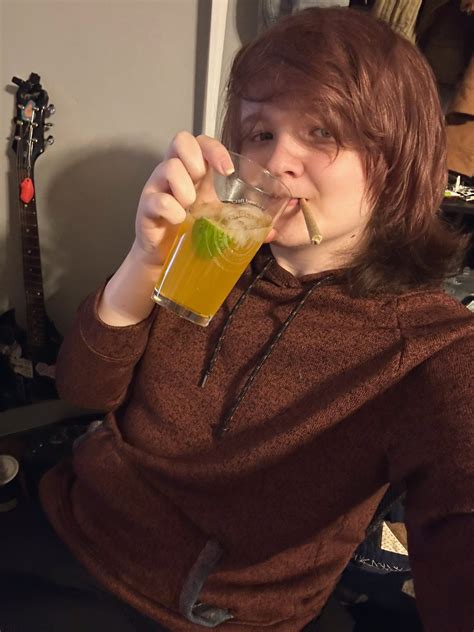 Lily On Twitter Lily Is Getting Silly With It Https T Co FsT MyreKg Twitter