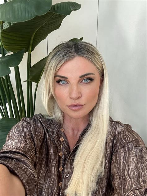 Silvena ХРАНЕТЕ СЕ ПРАВИЛНО Силови тренировки Поемете отговорност