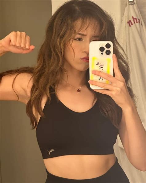New 90 Sexy Pictures Of Pokimane