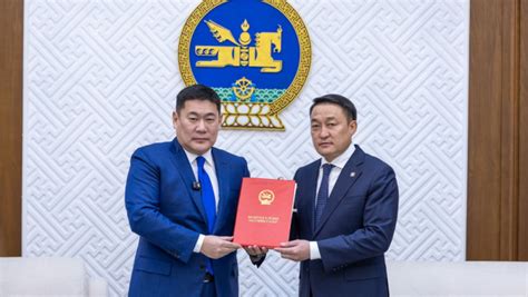 Гашуунсухайт Ганцмод боомтын хүчин чадлыг нэмэгдүүлэх Засгийн газар хоорондын хэлэлцээрийг