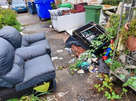 Lydstep Flats A Partnership Approach To Problem Solving Wales Safer Communities