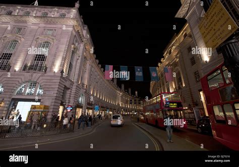 Nightlife In Piccadilly Circus London England United Kingdom Stock