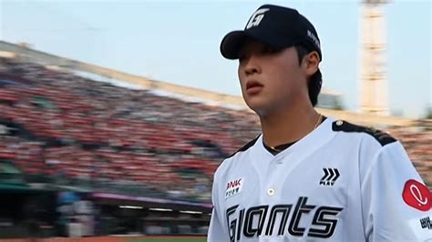 [롯데] 2025 6 27 무사 1 2루 실점 없이 위기를 탈출하는 이민석 Tving